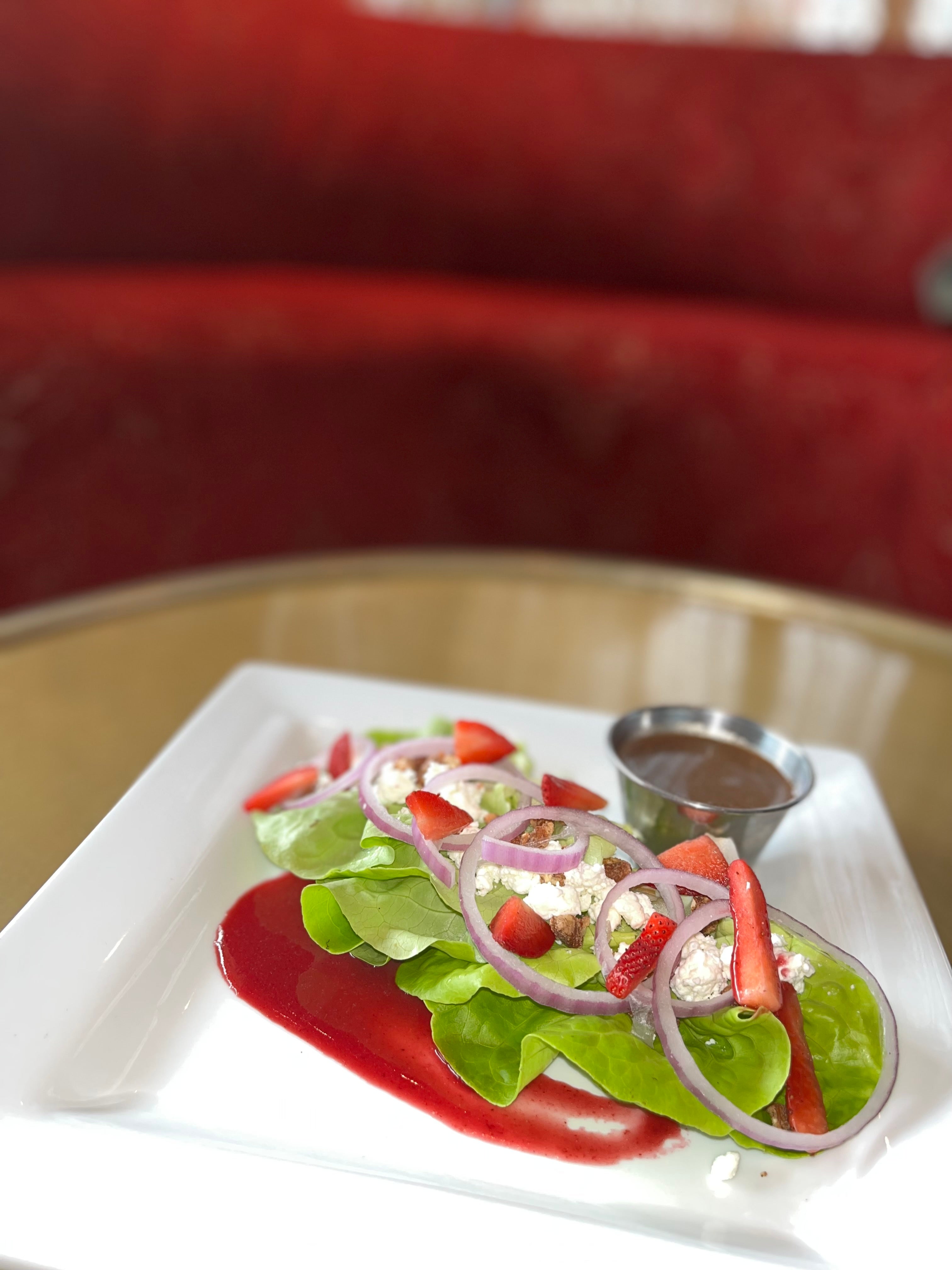 Curtain Call Lounge | The Fabulous Fox Theatre